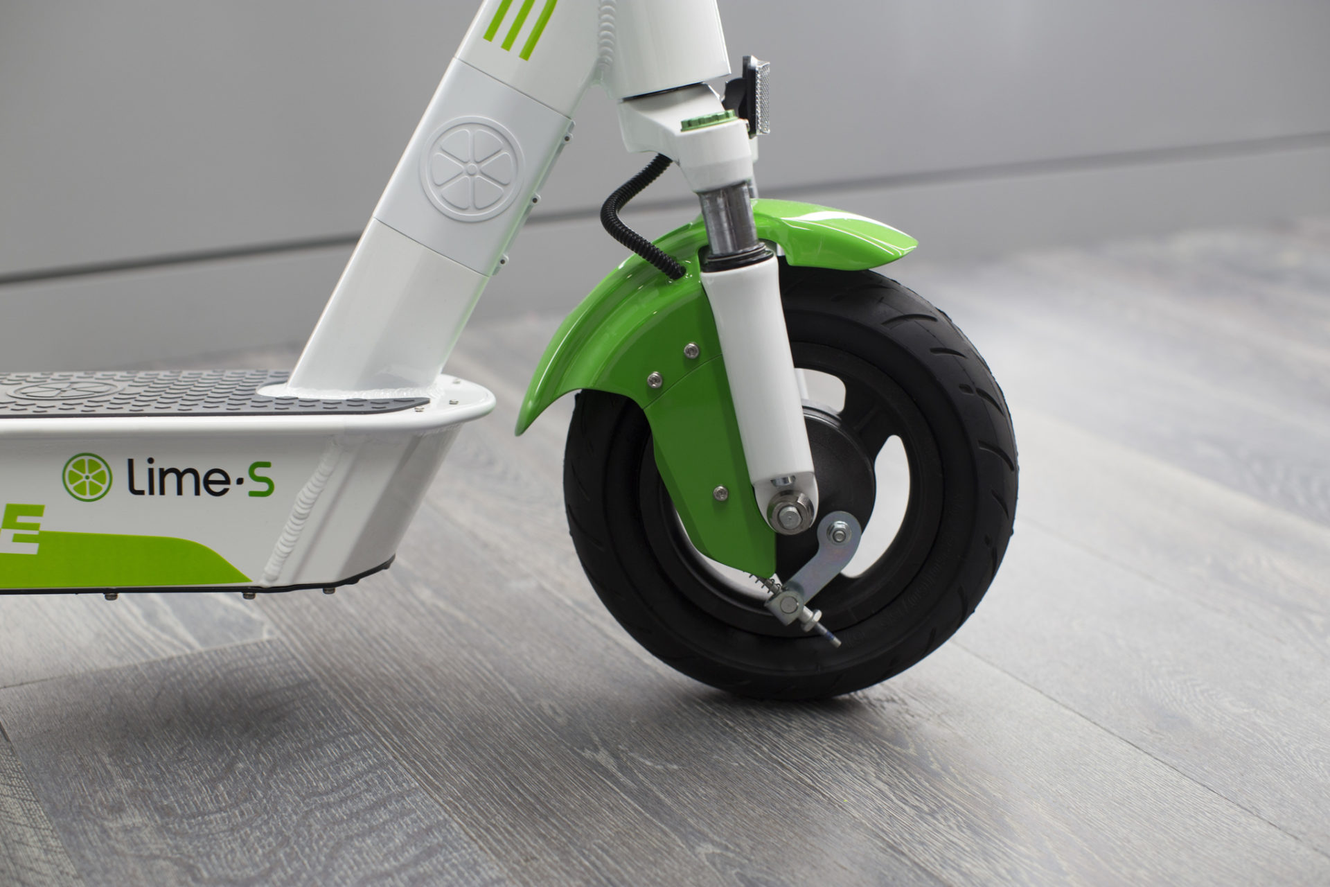 Τα πατίνια της Lime στον Δήμο Παλλήνης - FleetNews