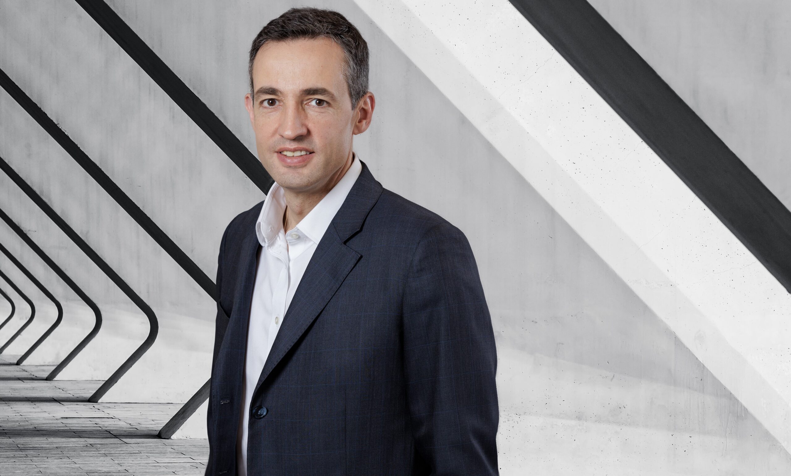 Ο Vincent Piquet Οικονομικός Διευθυντής της Renault - FleetNews