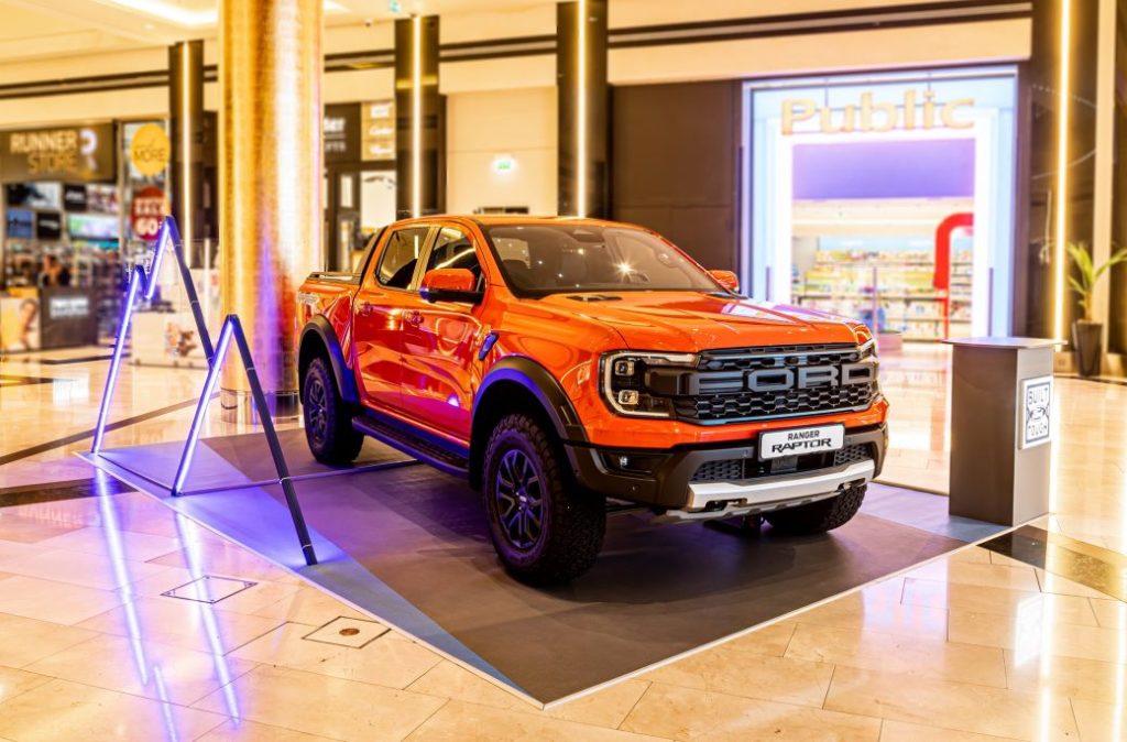 Το νέο Ford Ranger Raptor στο «Golden Hall» - FleetNews