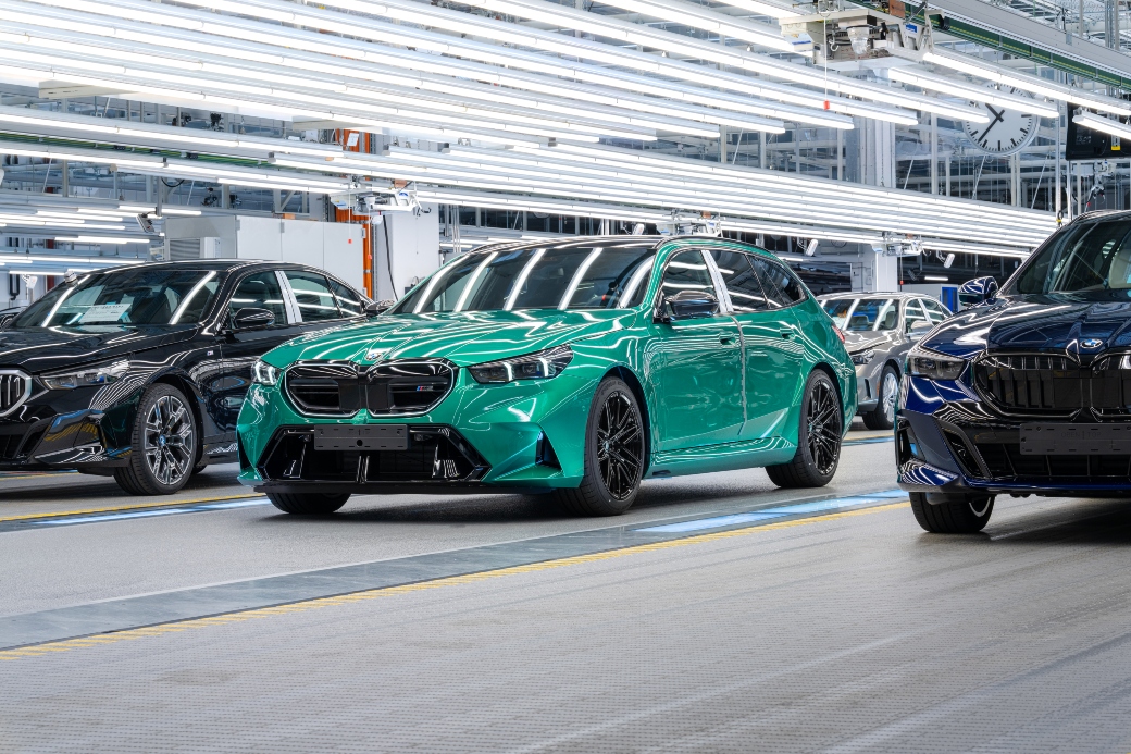 Ξεκίνησε στο Dingolfing η παραγωγή της νέας BMW M5 Touring - FleetNews