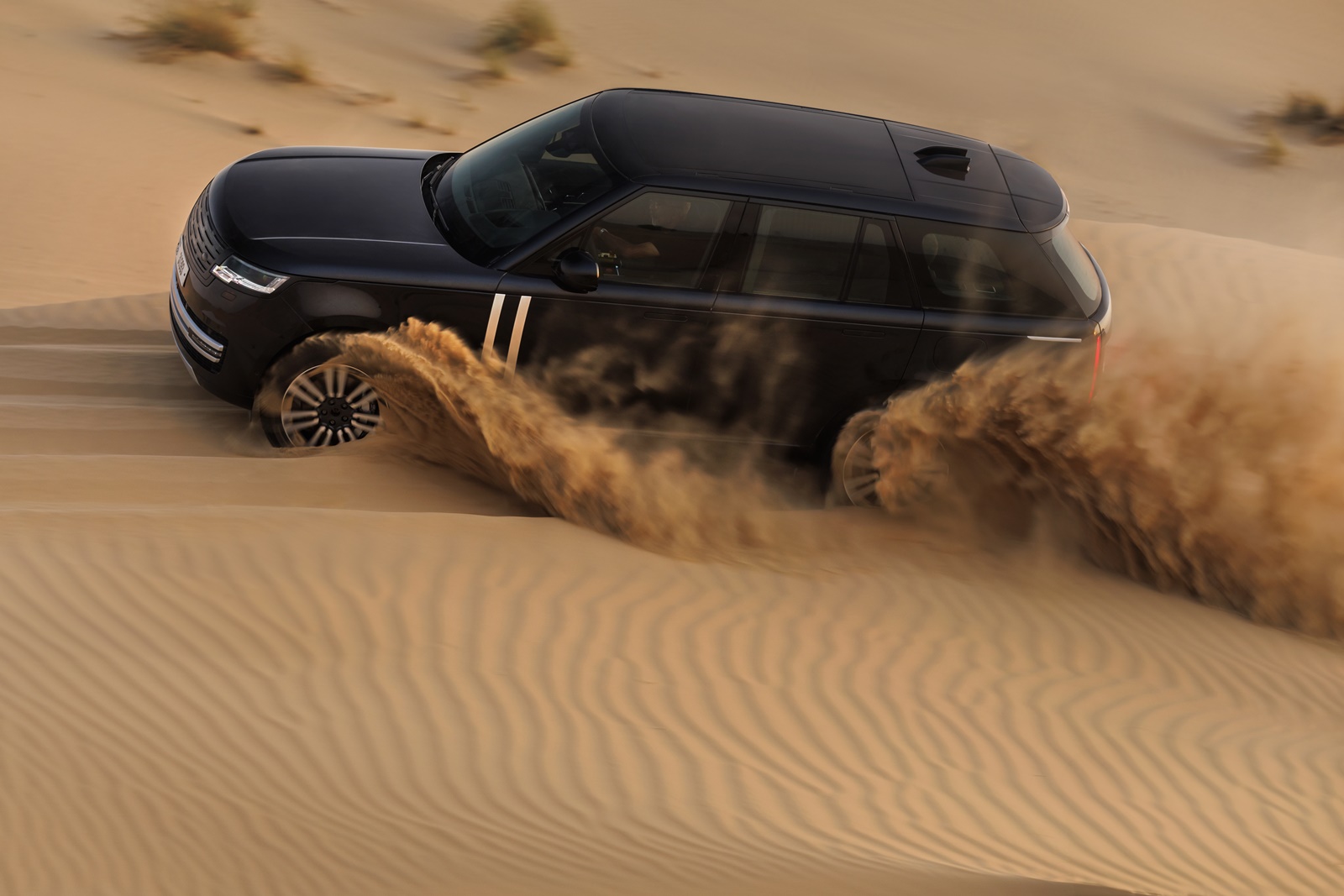 Ηλεκτρικό Range Rover: 57.000 σε λίστα αναμονής - FleetNews